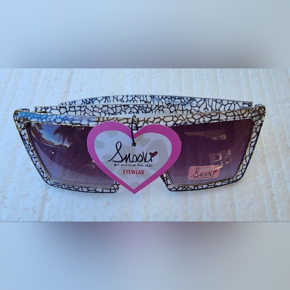 Snooki by Nicole Polizzi | Accessories | New Snooki Union Square 16snp2 ...